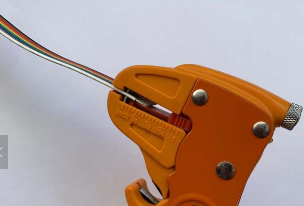 Electrical Automatic copper wire strippers with cutter - CENTROPOWER